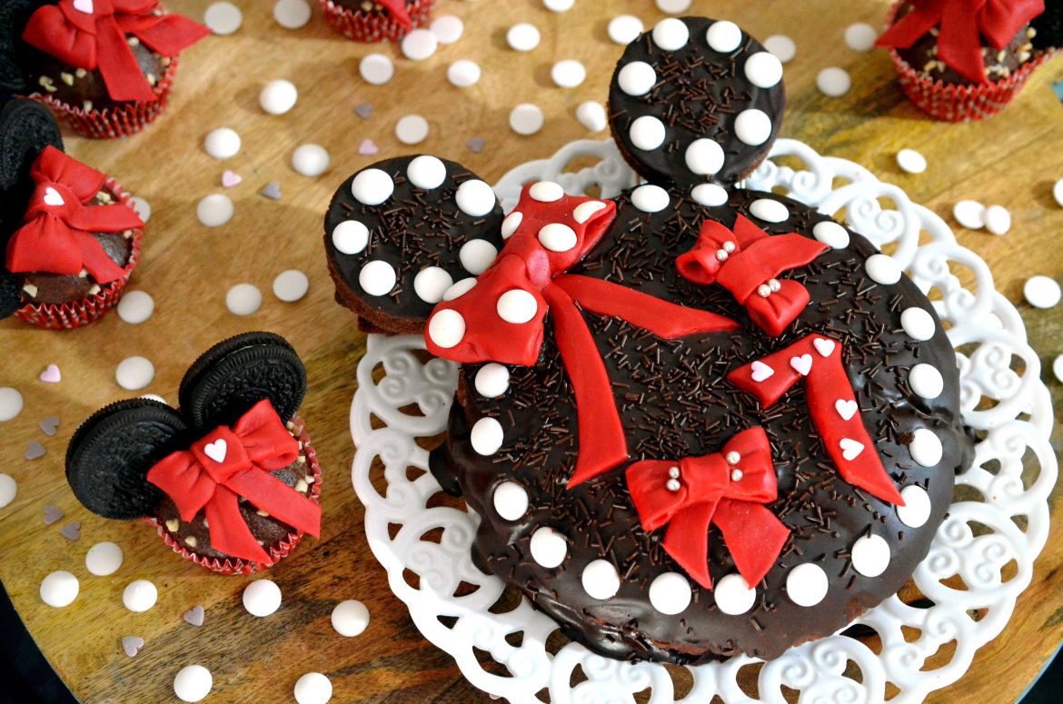 Tort Minnie Mouse (de post) – Alexandra’s kitchen